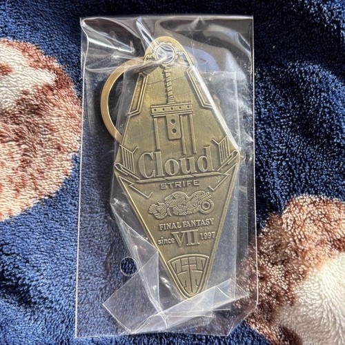 Ff7 Cloud Motel Keychain FINAL FANTASY VII Remake Gold Metal ...