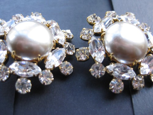 35mm Extra Large Pretty Pearlized Gold Diamante Flower Vintage Buttons ...