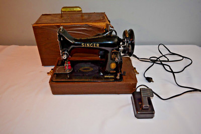 Sewing Machines - Singer Pedal Sewing Machine