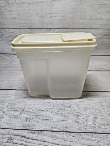 Vtg Rubbermaid MINI Cereal Keeper Container #4 Sheer w/ Almond Lid w ...