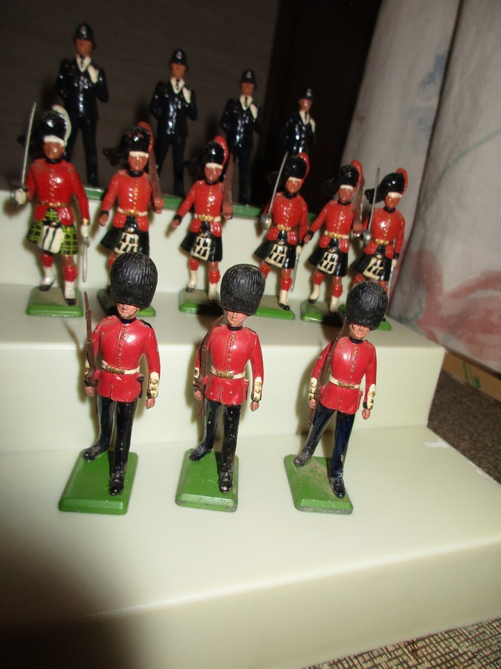 Lot of 46 Infantry of British, Roman, Marching Band, Misc, Lead ...