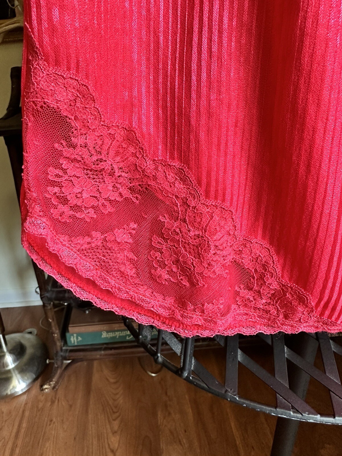 Vintage Movie Star Half Slip Satin Skirt Red Lace Med… - Gem