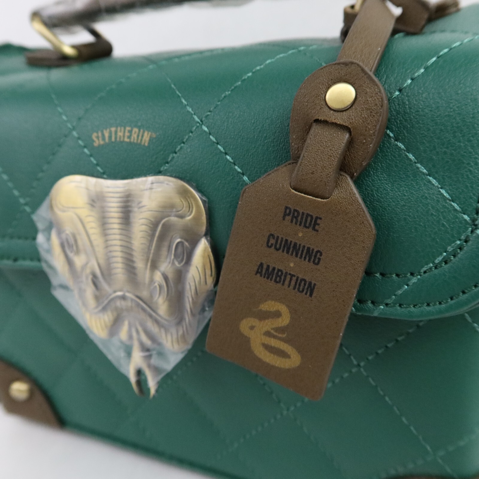 Harry Potter Slytherin Purse Crossbody Bag Satchel Quilted Luggage Lion ...