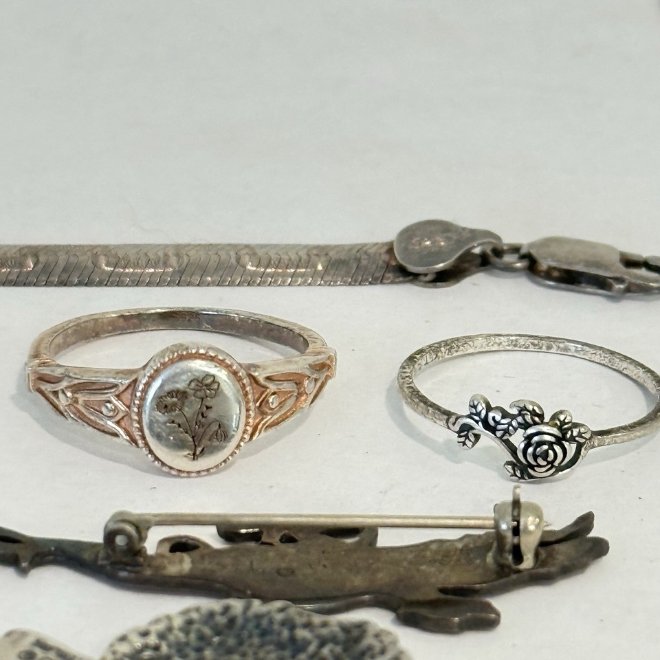 Vintage 925 Sterling Silver Lot Charms Necklaces Brooches Rings 127 ...