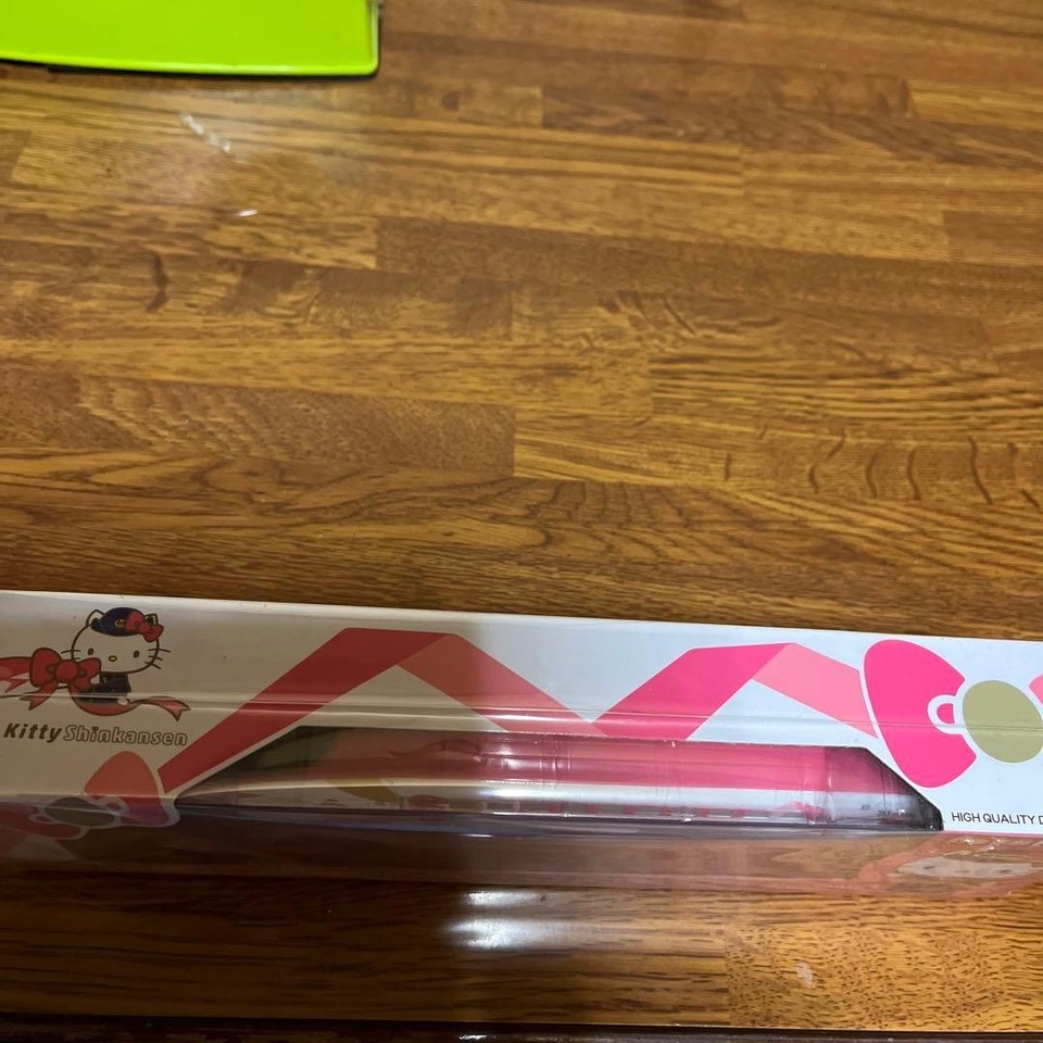 Hello Kitty Shinkansen DK_7130 JR West Japan Approved Diecast ABS Brass ...