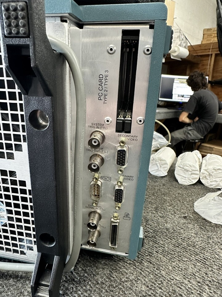 Tektronix TLA715 Logic Analyzer + TLA7P2 68Ch 100Mhz State 2Ghz Timing ...