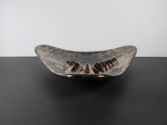 VINTAGE ASHTRAY DORIS SCHULTZ HANDCRAFTED BLACK & GOLD CERAMIC ART | eBay