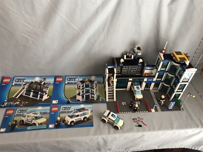 LEGO set 7498 Police Station CITY 100% complete w/ instructions Town ...