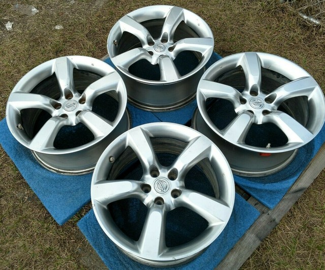 Nissan 350z 2005-2009 18" 35th Anniversary Factory OEM Staggered Wheels ...