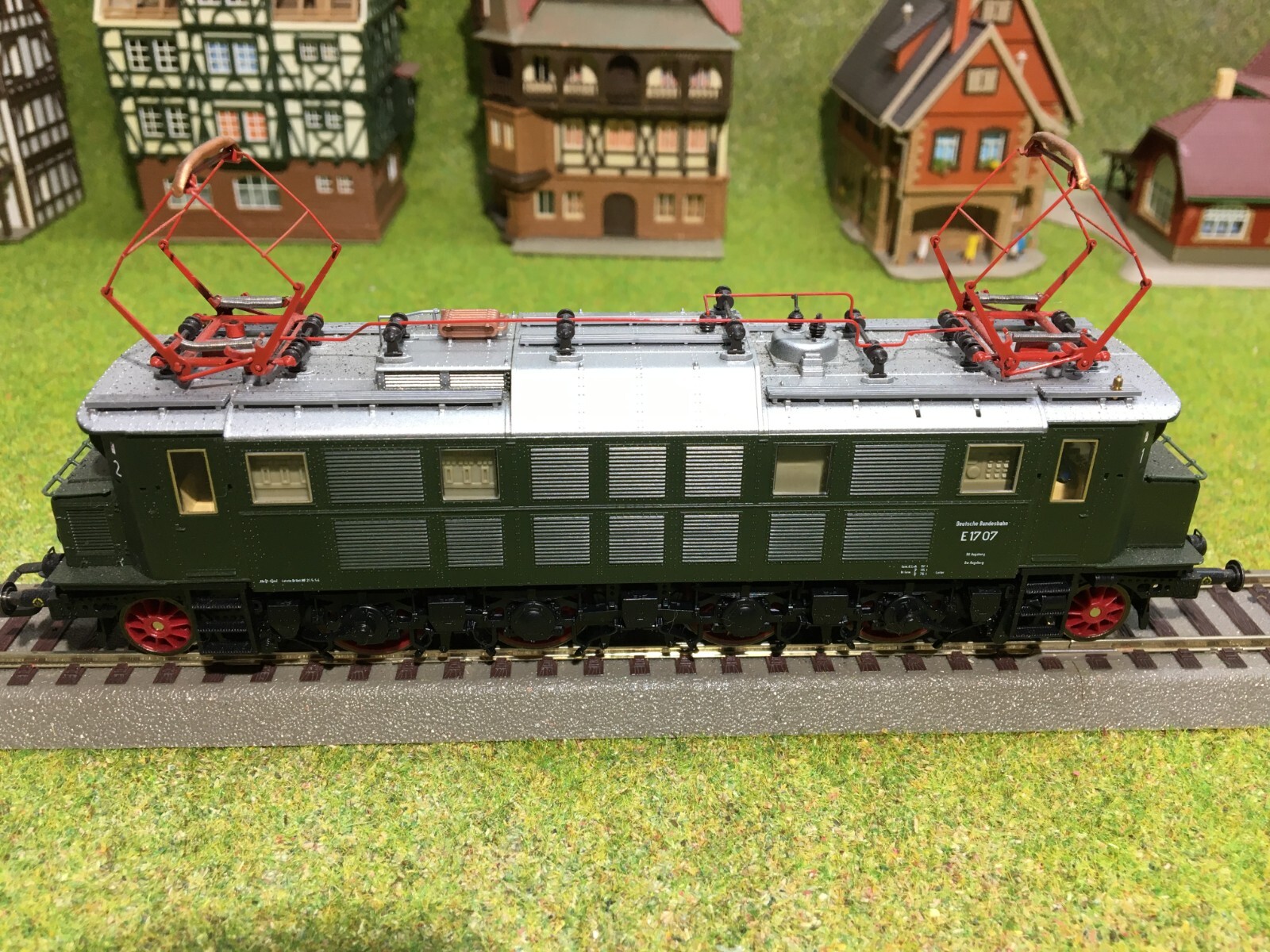 ROCO 43717 E17 Locomotive DCC | eBay