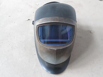 Welding Helmets - 9002X Auto