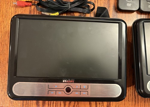 RCA Twin Mobile Model DRC6296 Black 9 in Screen DVD Players Lightly ...