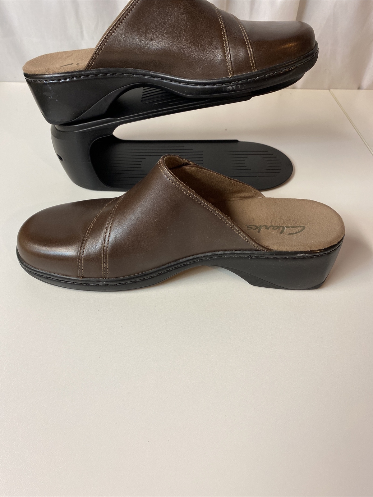 Clarks Brown Leather Clogs Hook Loop Strap 37323 Slide On Womens Size ...