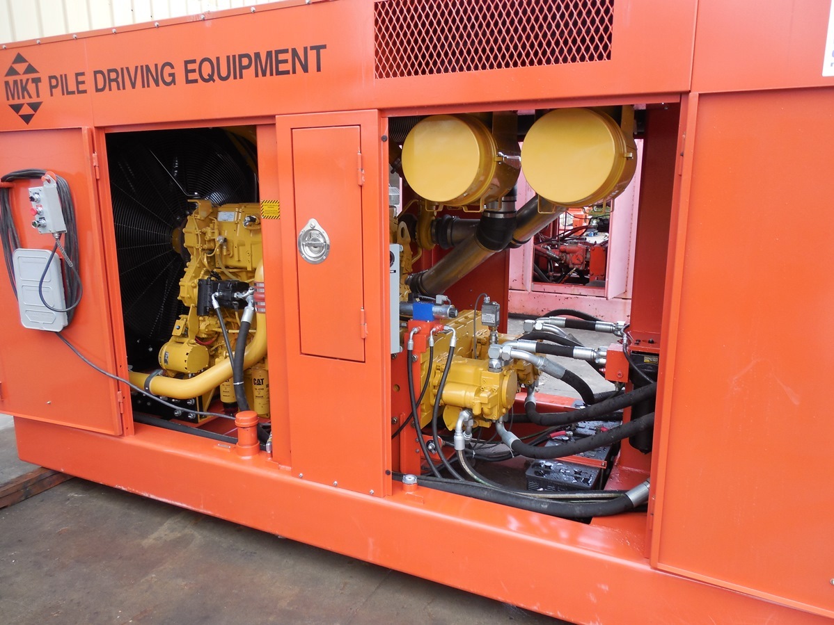 MKT V-52 Vibratory Hammer with 9' Caisson Beam and Clamps (2012) | eBay