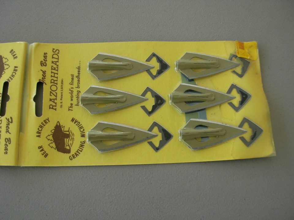 Vintage Bear Archery Razorheads / 12 Fred Bear Razorheads on Card | eBay