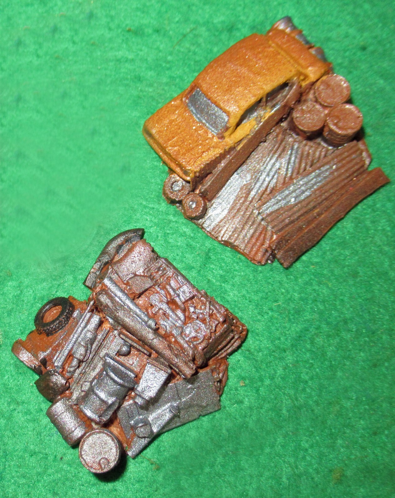 Flytipped scrap/junk (2) - OO/HO Gauge/1:76 scale model railway ...