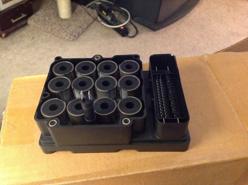 NEW OEM 2002 2003 2004 FORD FOCUS ABS MODULE | eBay