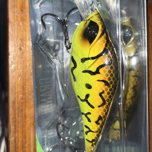 Googan Squad Grande Banger CornPop Craw 3” 3ft -7ft 3/4 Oz Square Bill ...