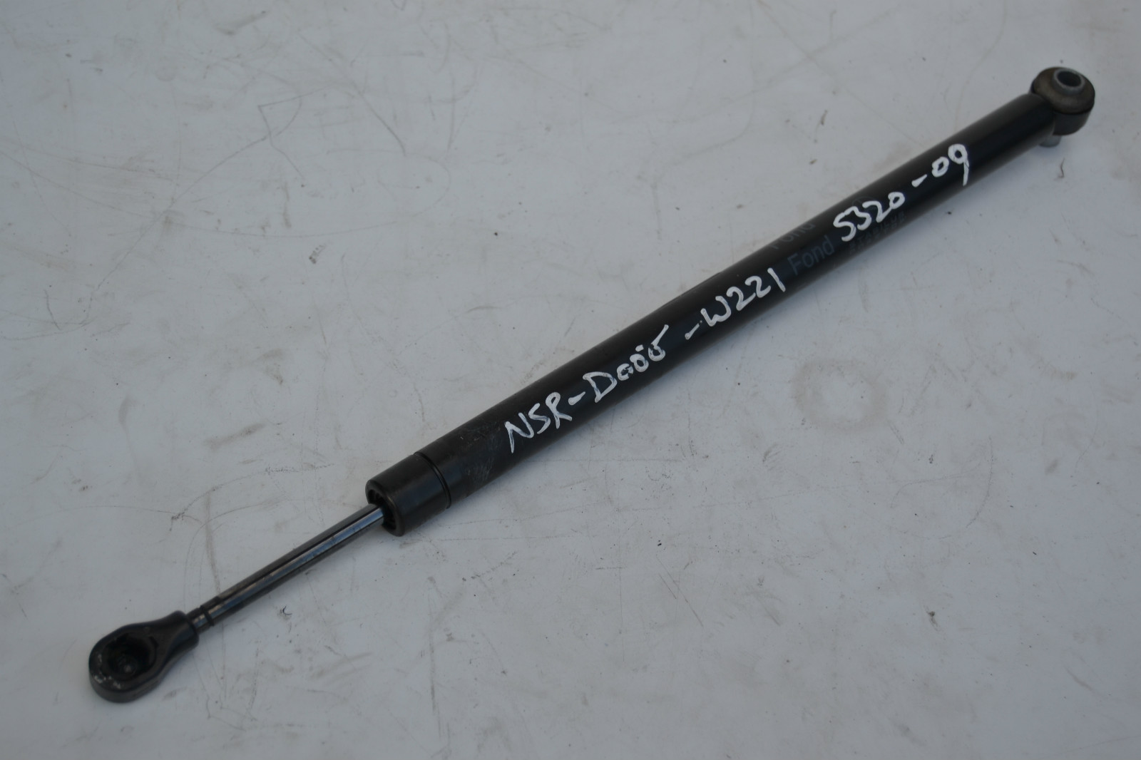 Mercedes S Class Door Strut Left Rear A2217300516 W221 NSR Door Strut ...