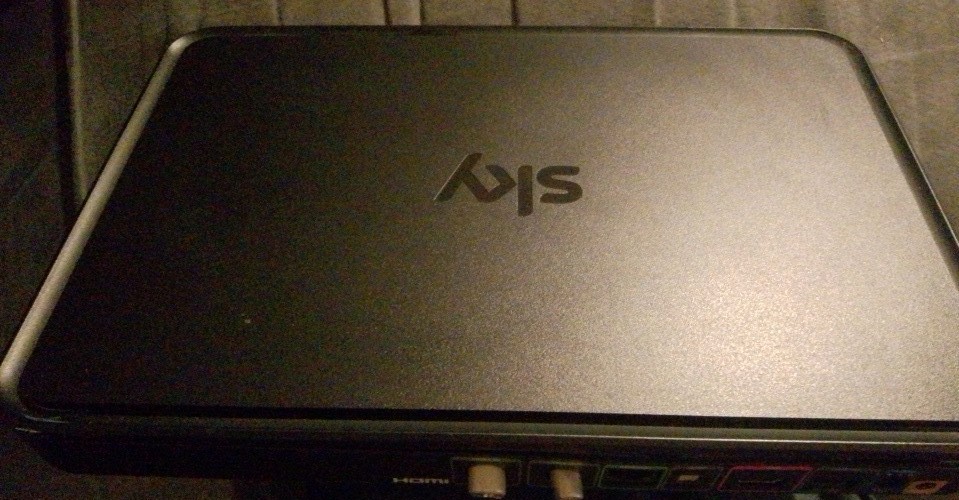 Humax SKY Kabel Receiver 1TB Festplatte - ESD-160C VE | eBay.de