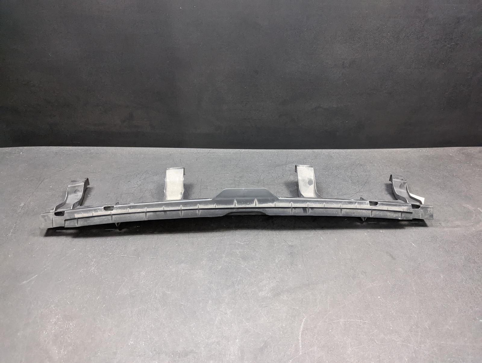 Rear Bumper Center Bracket 2016 Dodge Grand Caravan 5113107AC 2011 2012 ...