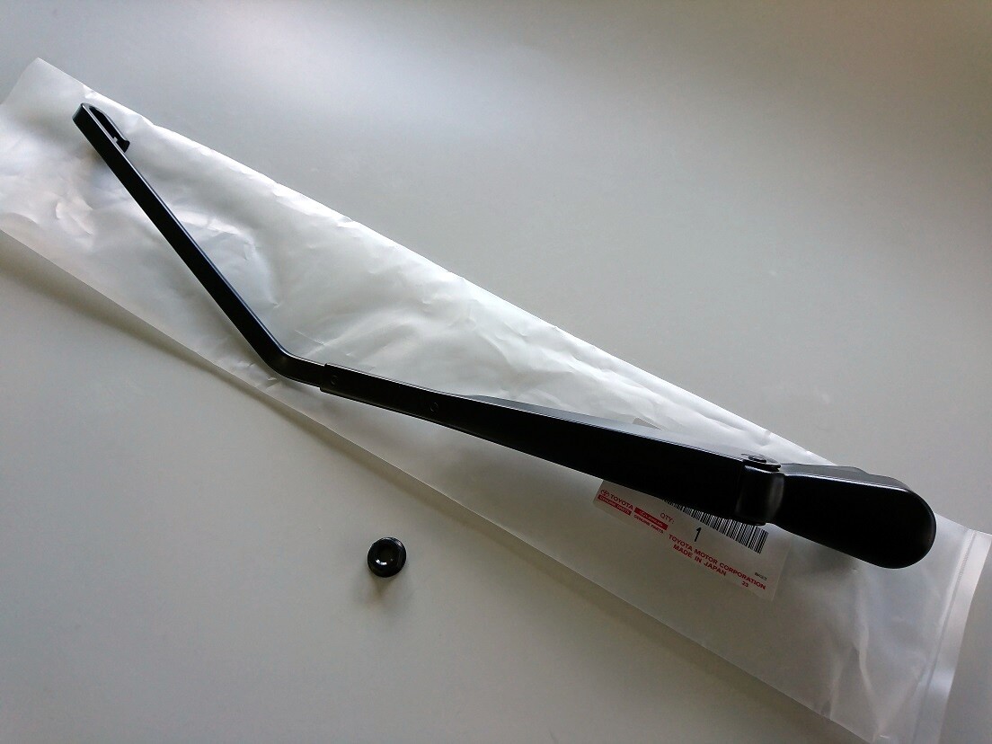 Genuine OEM Toyota Land Cruiser Rear Wiper Arm FZJ80 HDJ81 HZJ81 ...