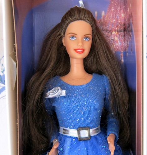 40th Anniversary 1960-2000 LITTLE DEBBIE Barbie Doll '99 SE Little ...