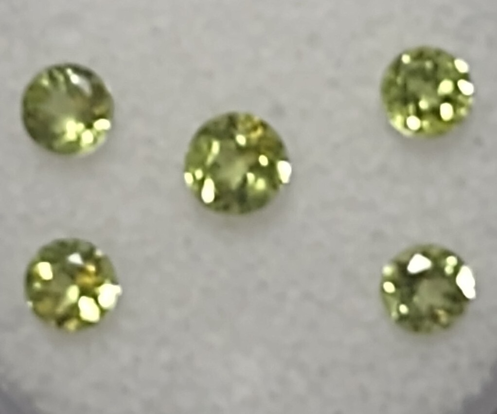 Flashy! 1.5tcw 5 Round (Appx) .30ct 4mm Faceted Lime Green Peridot ...