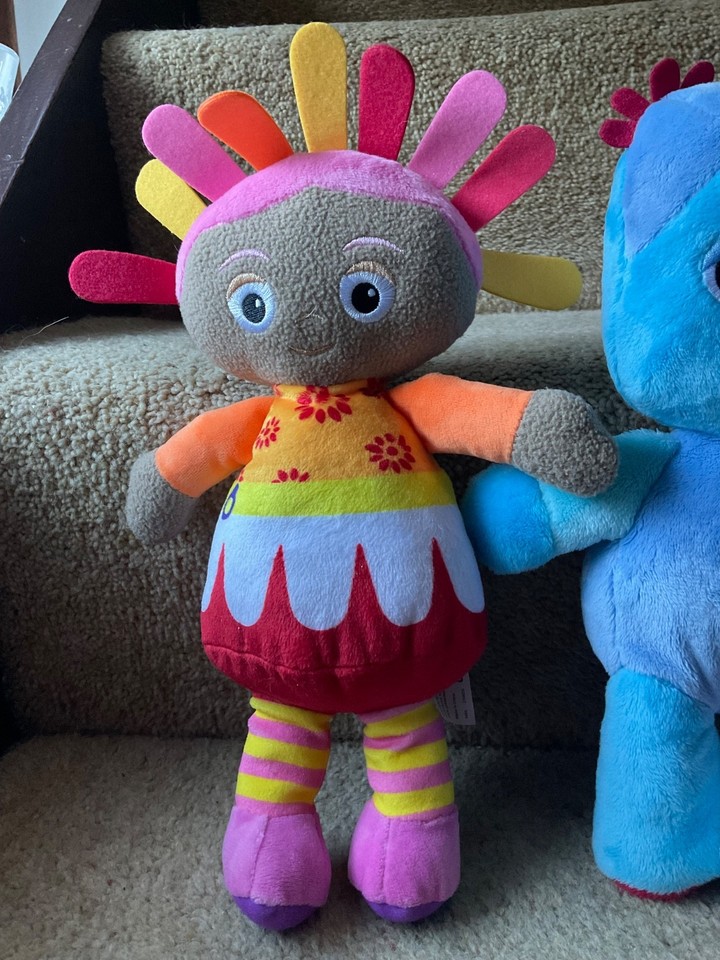 In The Night Garden Plush Talking Iggle Piggle Upsy Daisy & Makka Pakka ...