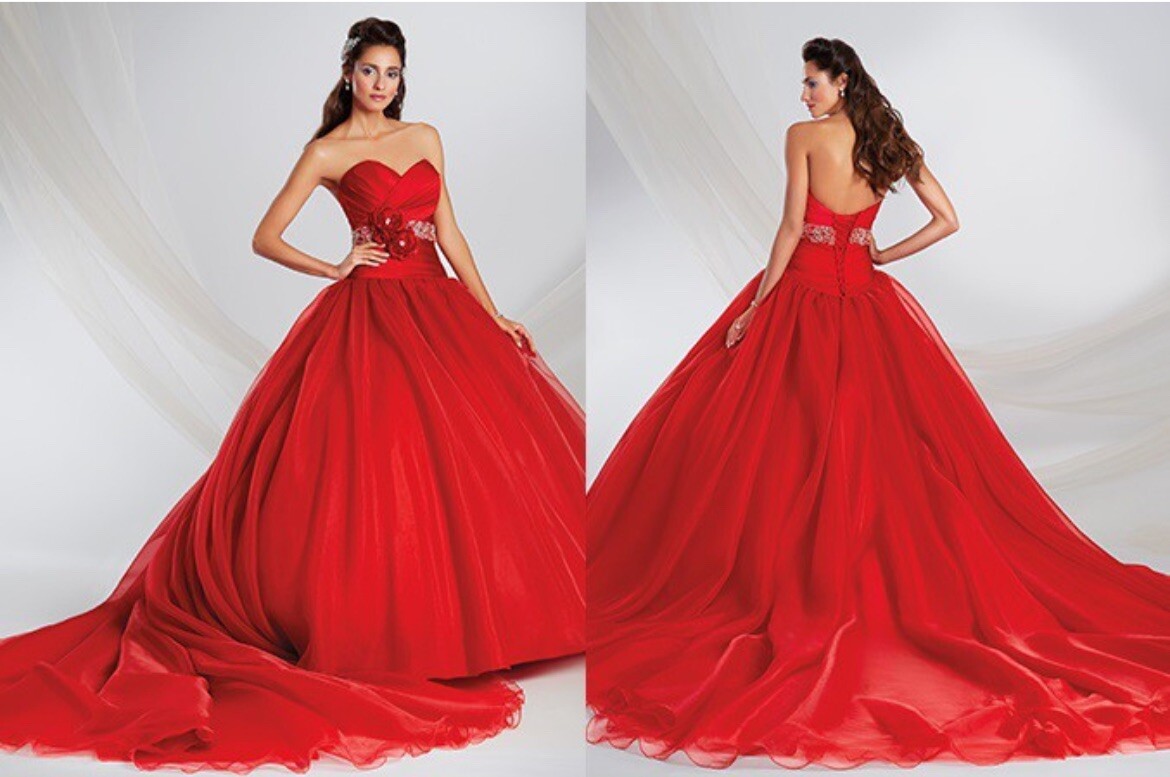 Alfred Angelo Fairytale Wedding Dress - Gem