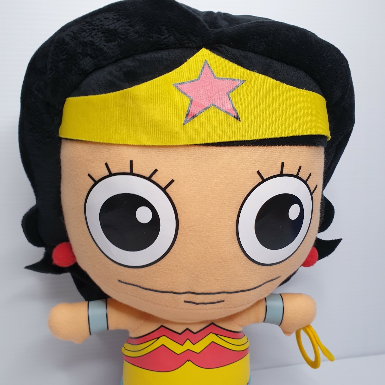 Justice League Hunter Leisure Wonder Woman Plush Soft Toy Approx 35Ccm ...
