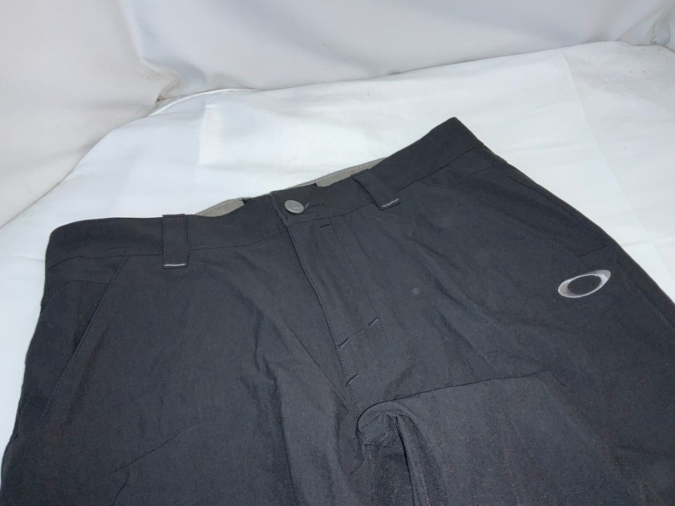 Oakley Golf Pants 30x28 Black Poly Stretch Flat Front No Flaws YGI A2 ...