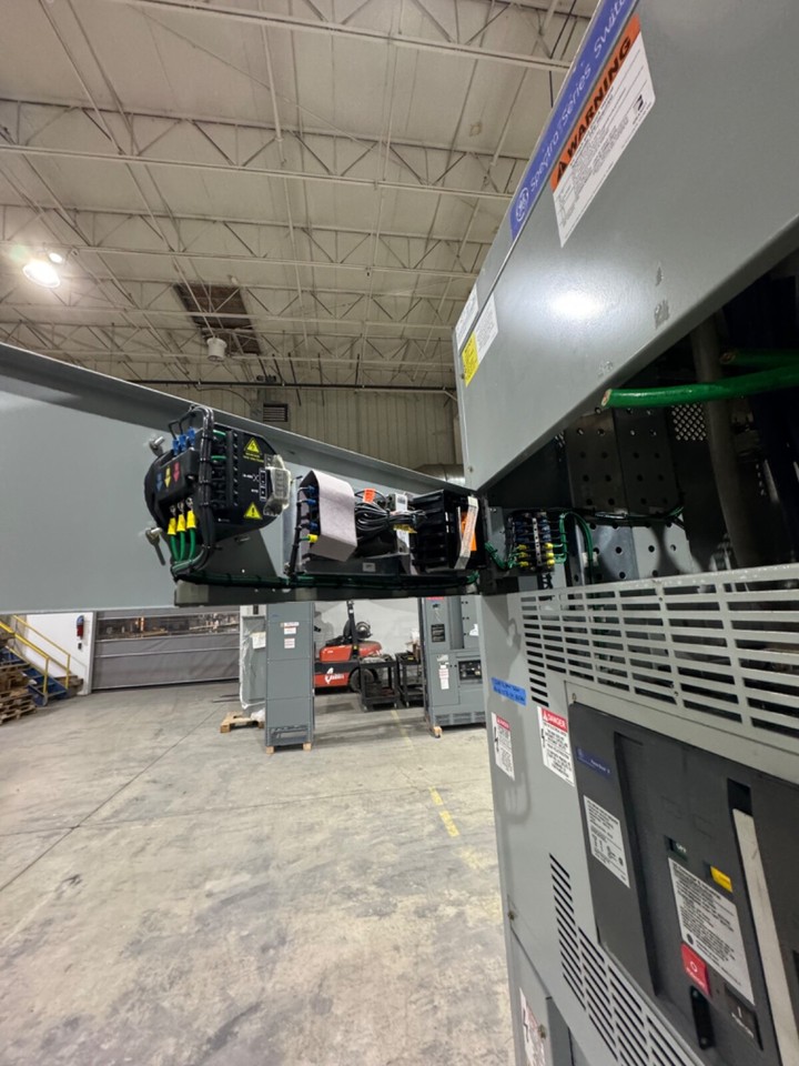 GE 2000 AMP 480v/277v PANEL PANELBOARD 208v/120v 240 GFI main breaker ...