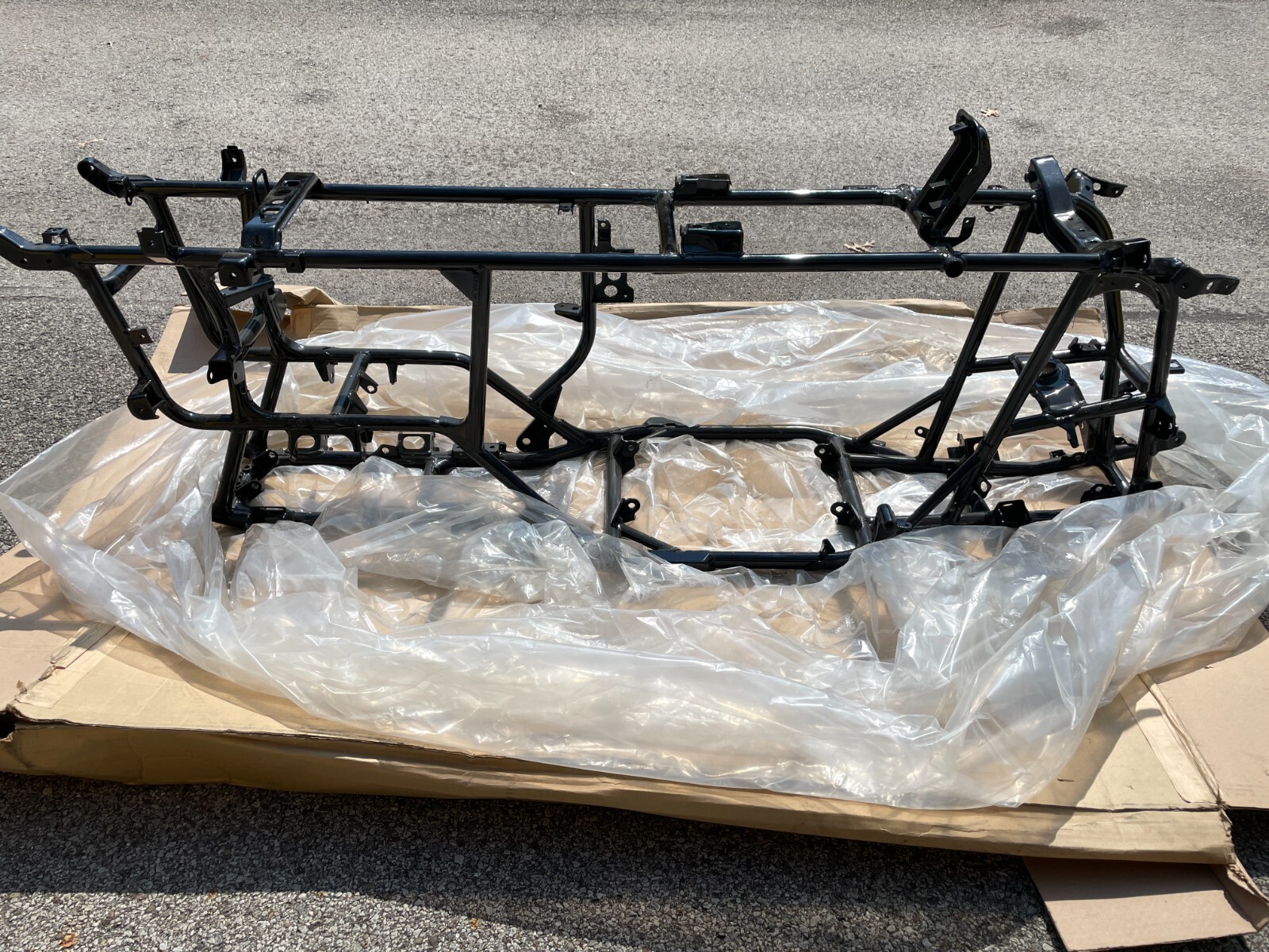 NEW SUZUKI LT500 LT-500 FRAME LT-A500 XPZL1 XPL1 41100-31H02-019 /31H00 ...