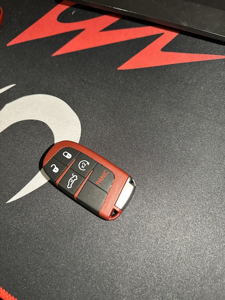 CHARGER CHALLENGER SILVER SRT KEY FOB HELLCAT 5 BUTTON WITH LOGO (SHELL ...