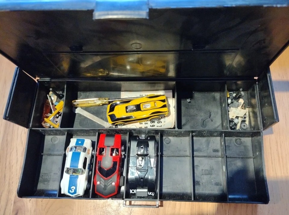 AURORA AFX MODEL MOTORING PIT ROW SPECIAL-RACING SET, ORIGINAL, WITH ...