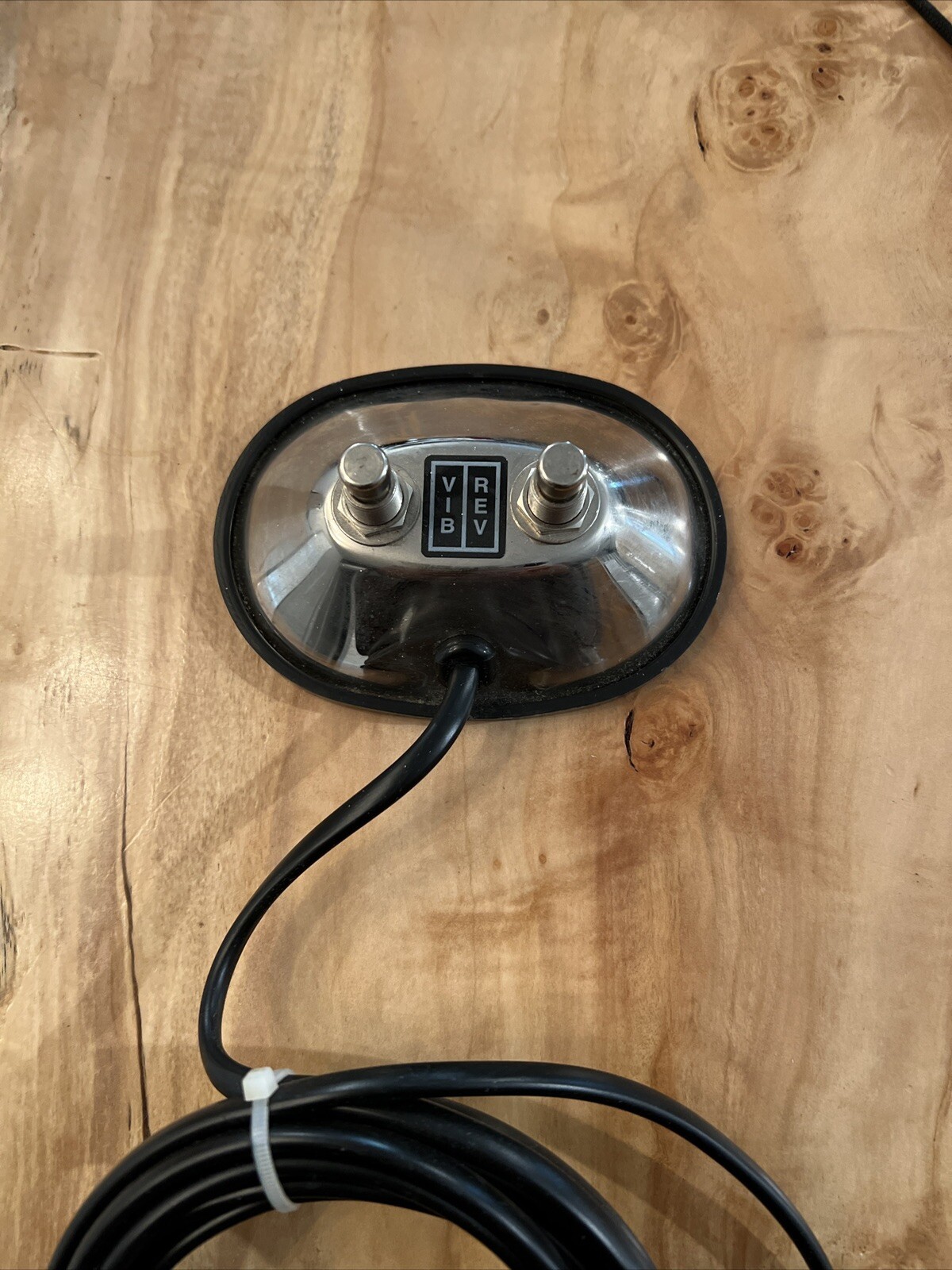 Fender Original Footswitch 2 Button Vib/Rev Switch Pedal 099-4058-000 ...