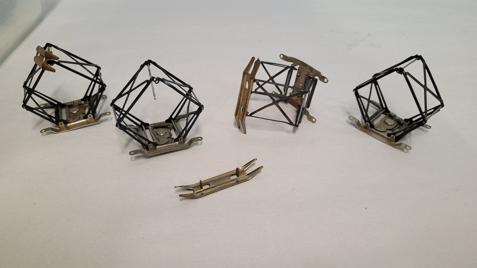 LIONEL POSTWAR ORIG PARTS (TK216)....TK | eBay