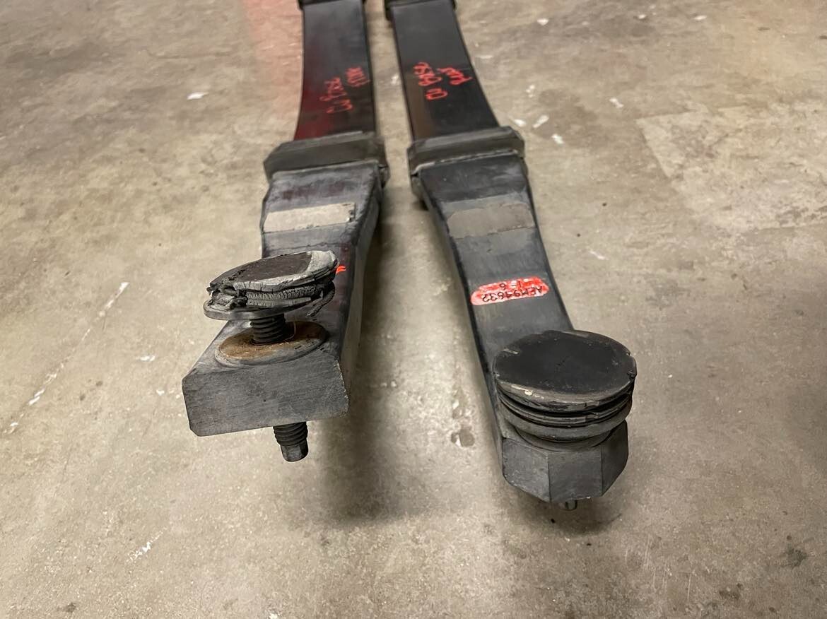 GM OEM Corvette C6 Base Front and Rear Leaf Spring | eBay