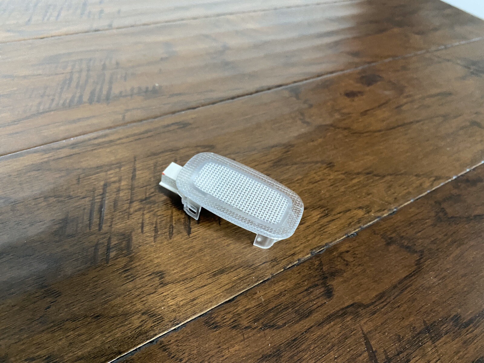 MERCEDES 2006-2021 Door Panel TRUNK VISOR VANITY Courtesy Light Lamp ...