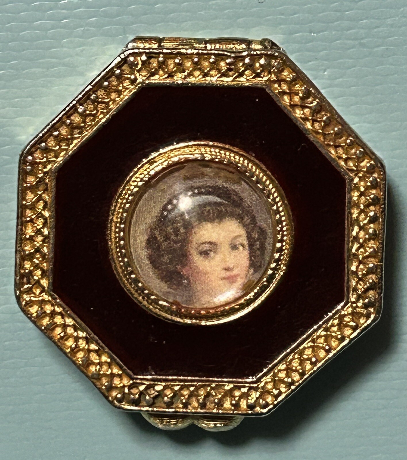 Vintage! Charles Revson Inc. Ultima Ciara Cameo Gold Tone Octagon Empty ...