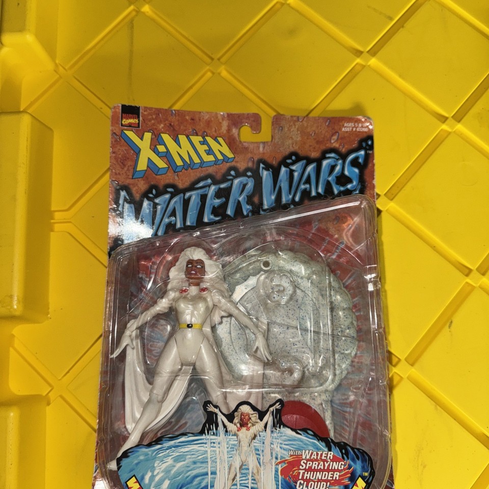 Marvel Comics X-Men Water Wars Action Figs WEATHER FURY STORM - Toy Biz ...