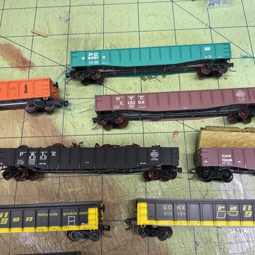 N Scale Lot 9 Gondolas/loads Microtrains/mdc | eBay