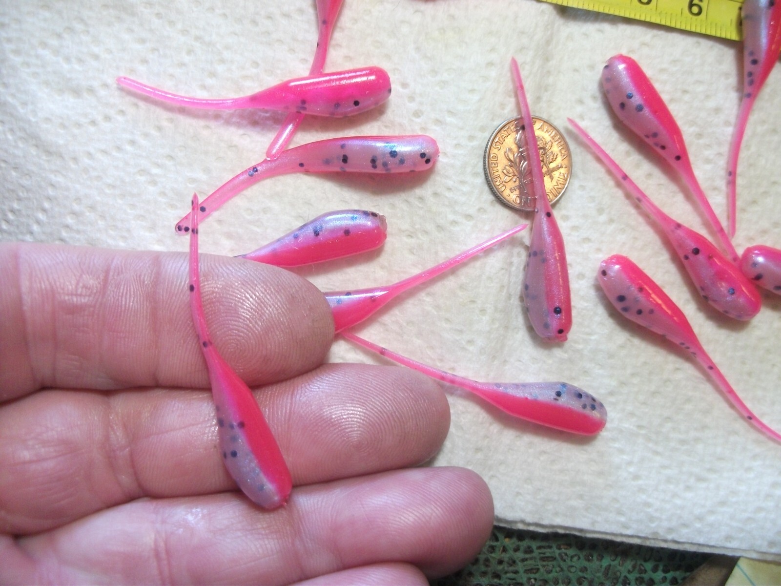 100-2"-CRAPPIE-BASS-PANFISH-MINNOWS-SOFT GRUBS-JIGS-SCENT-STINGERS-BAIT ...