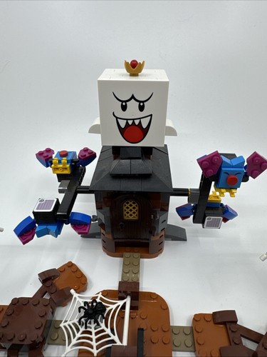 LEGO Super Mario: King Boo and the Haunted Yard Expansion Set (71377 ...