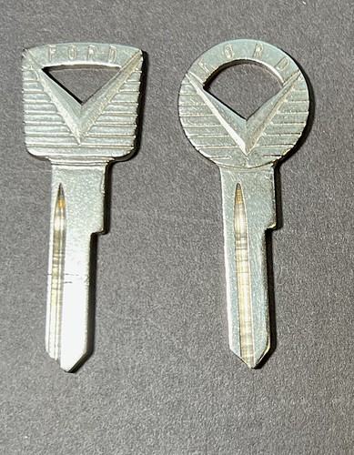 2 VINTAGE FORD OEM IGNITION AND TRUNK KEY BLANKS 1952 thru 1958 NEW OLD ...