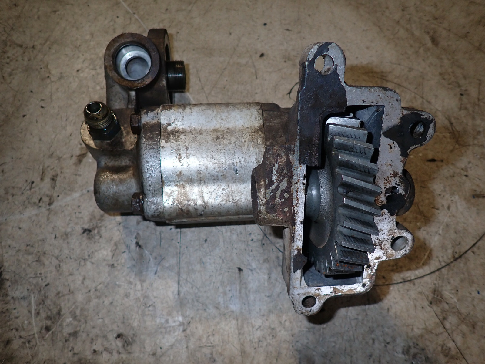 Ford New Holland TW35 Hydraulic Lift Pump TW5 E1NN600AB 83996272 3400 ...