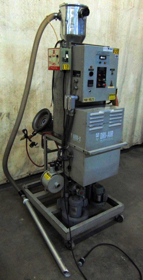 DRI- AIR ARID-15 DRYER W/INSULATED HOPPER W/DRI-AIR MOISTURE MONITOR ...
