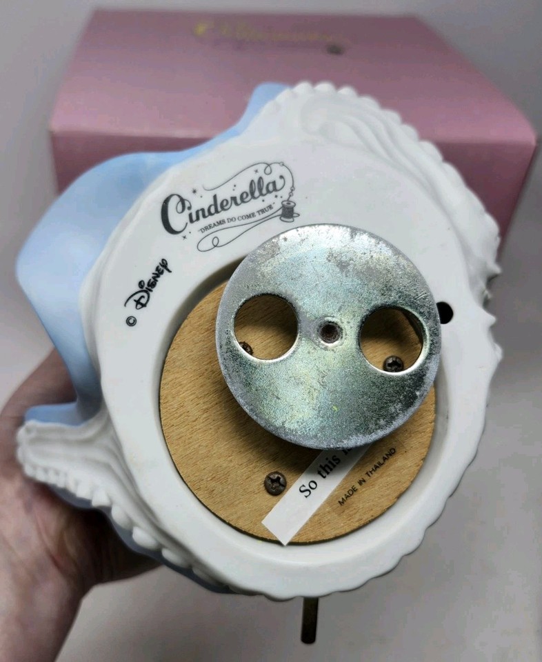 Rare Disney Cinderella Dreams Do Come True Music Box 45th Anniversary ...
