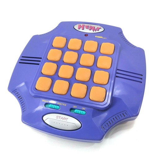 Vintage 1996 Tiger Electronics HENRY Game Sound & Light Matching Memory ...
